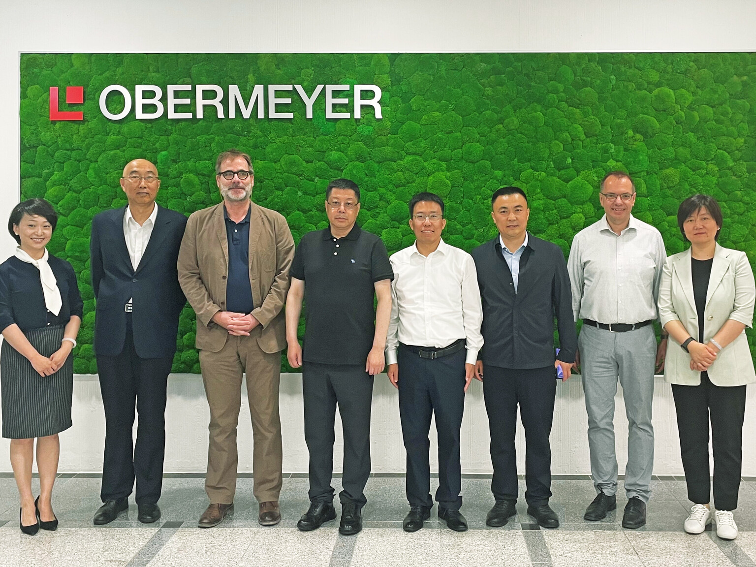 OBERMEYER welcomes guests from China - OBERMEYER Gruppe